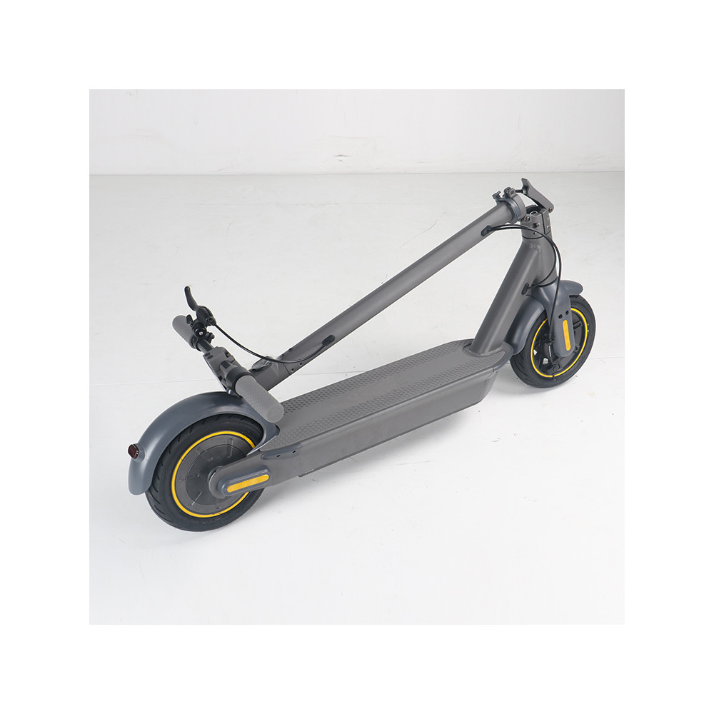 ES2 MAX E-SCOOTER